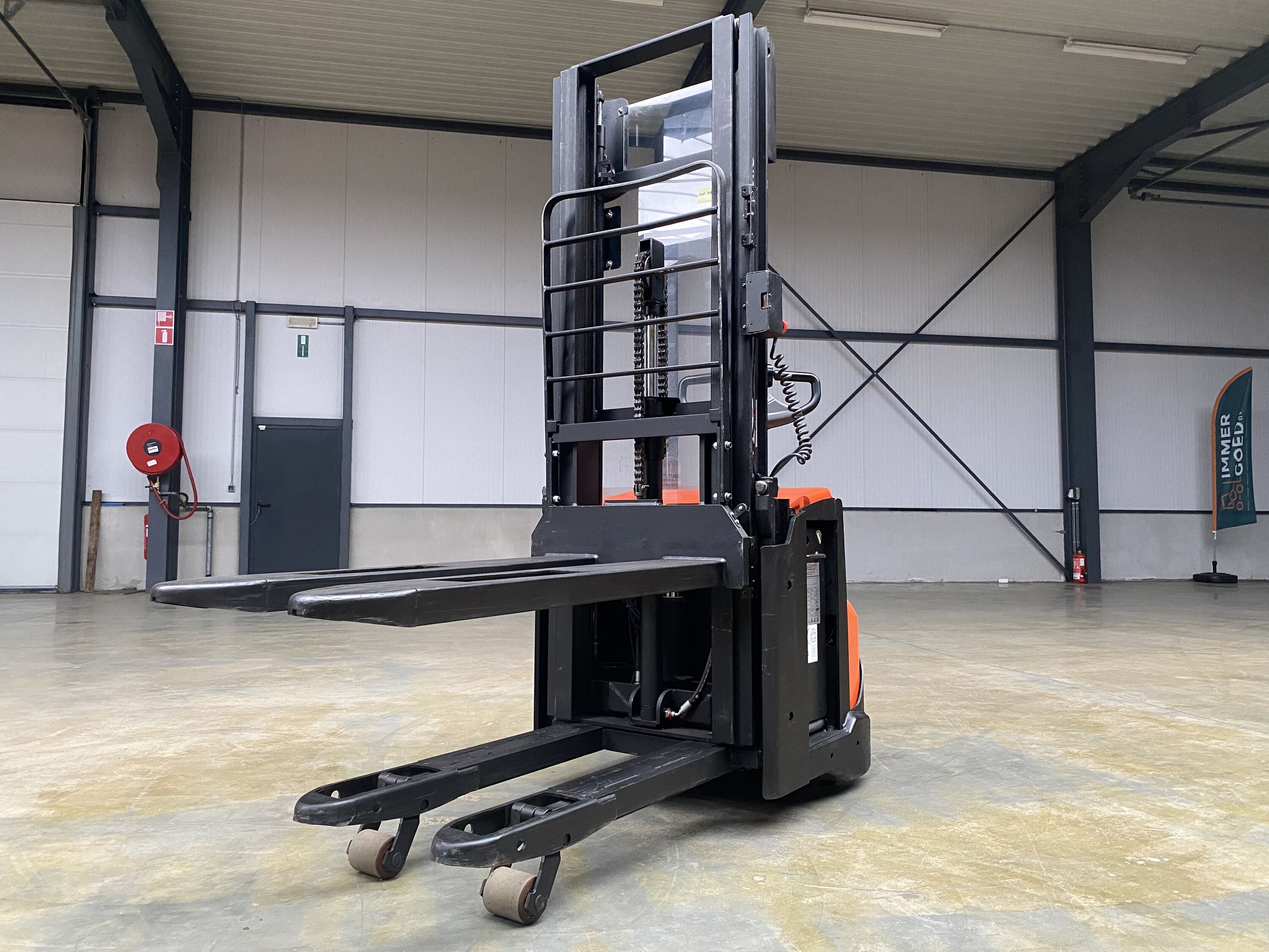 Tweedehands BT SWE120L stapelaar 2016 | Initieel Heffen & Automatische ...