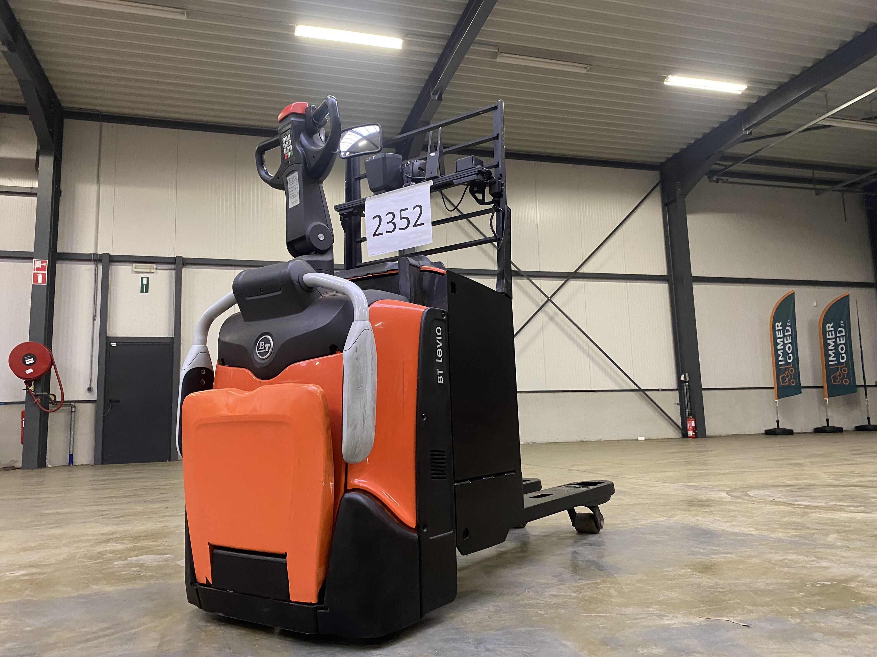 Tweedehands BT Levio LPE200 pallettruck (2016) | Te koop in Beveren, België